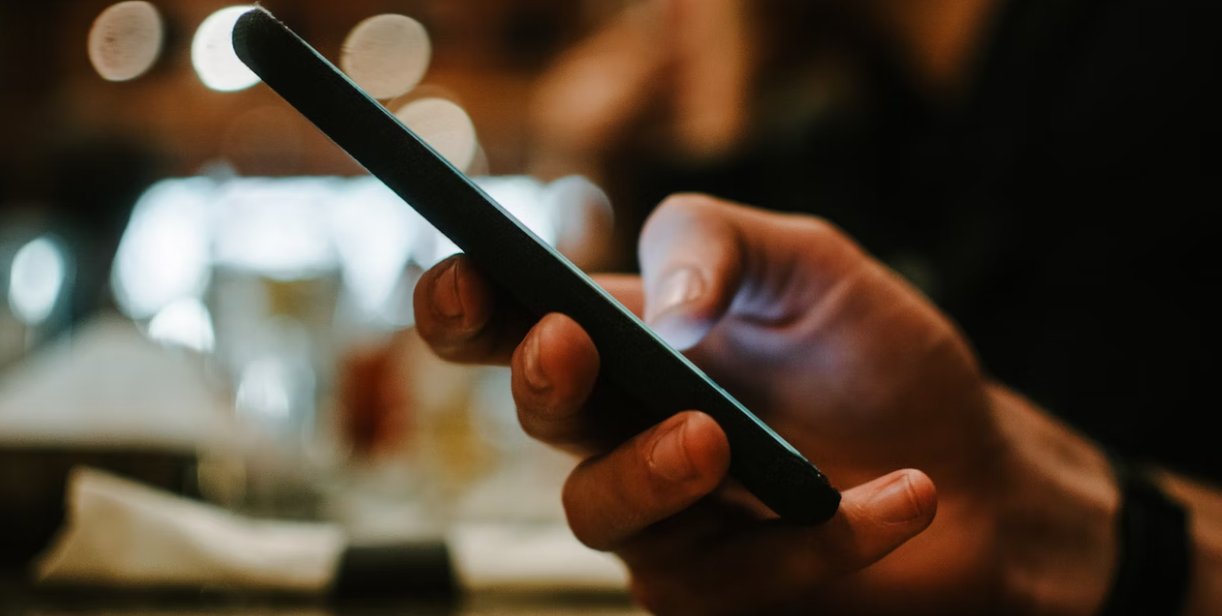 Apps Used for Cheating: Exposing the Digital Deception – CellTrackingApps